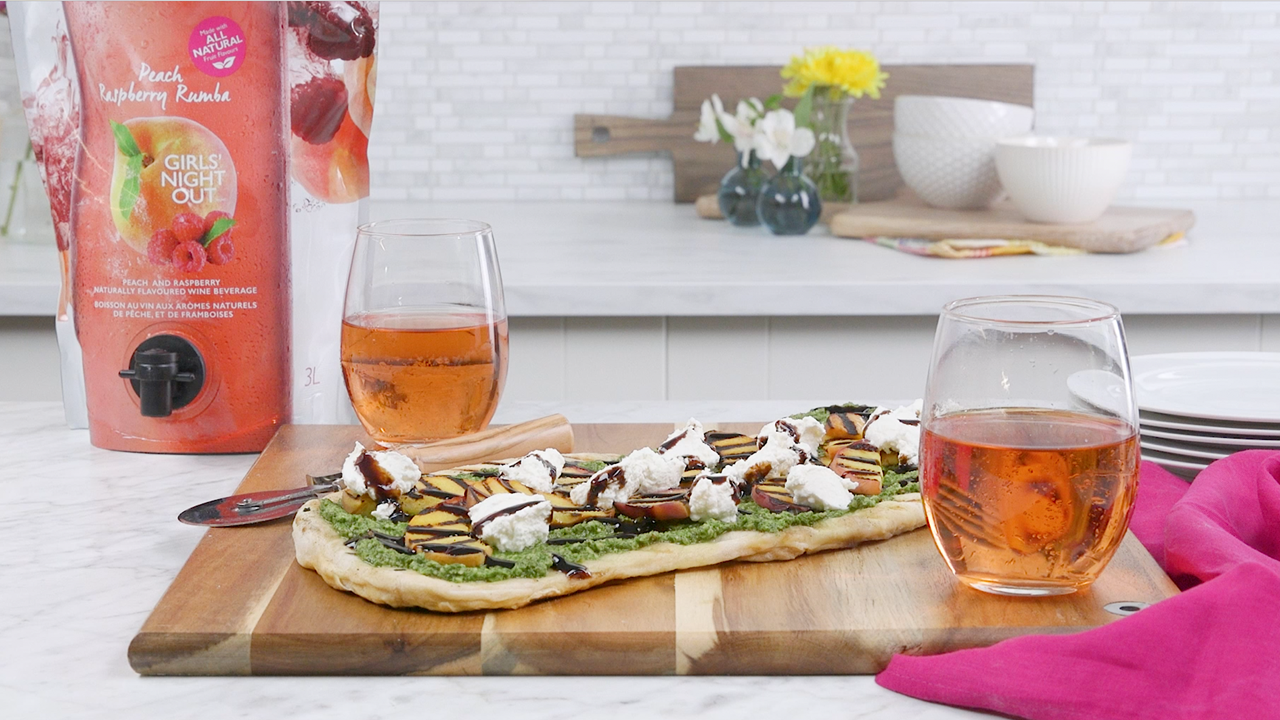 Grilled Peaches and Arugula Pesto Flatbread – Girls' Night Out Wines